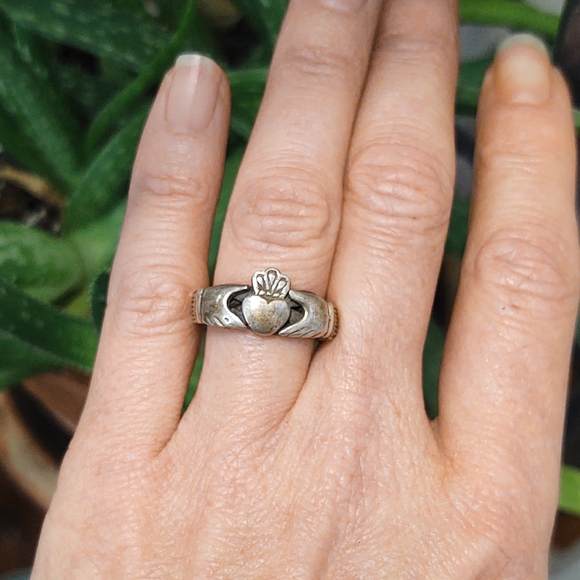 Vintage | Jewelry | Vintage 4 Band Sterling Silver Celtic Heart ...